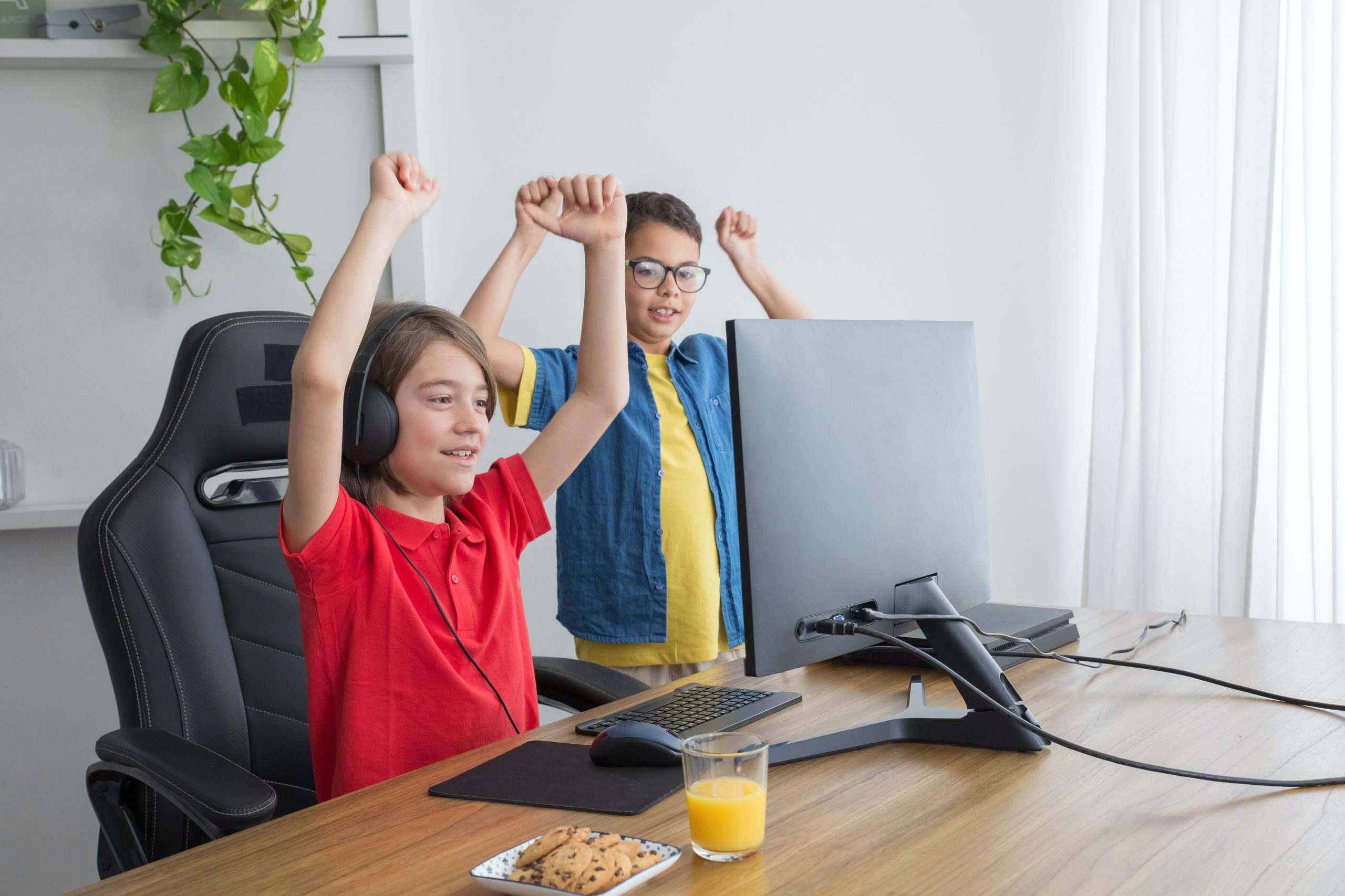 Ideas for Hebrew-Boosting Passover Games! - Hebrew for US
